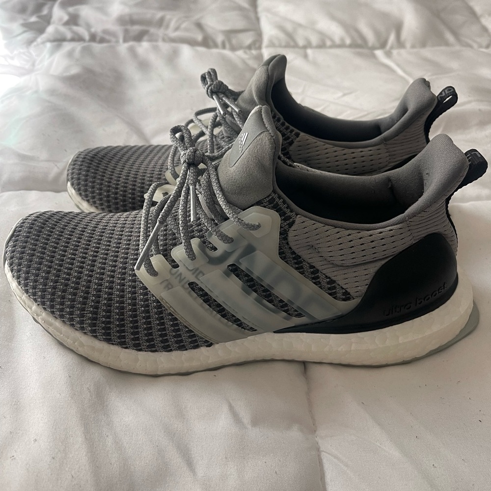Adidas X Undefeated Ultra Boost “Shift Grey” - Gem
